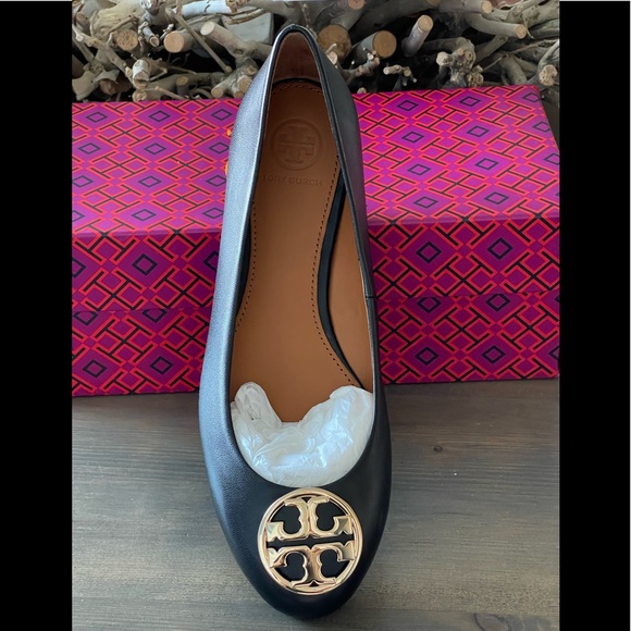 Tory Burch | Shoes | Copy Stunning Tory Burch Chelsea Ballet Flat Black ...